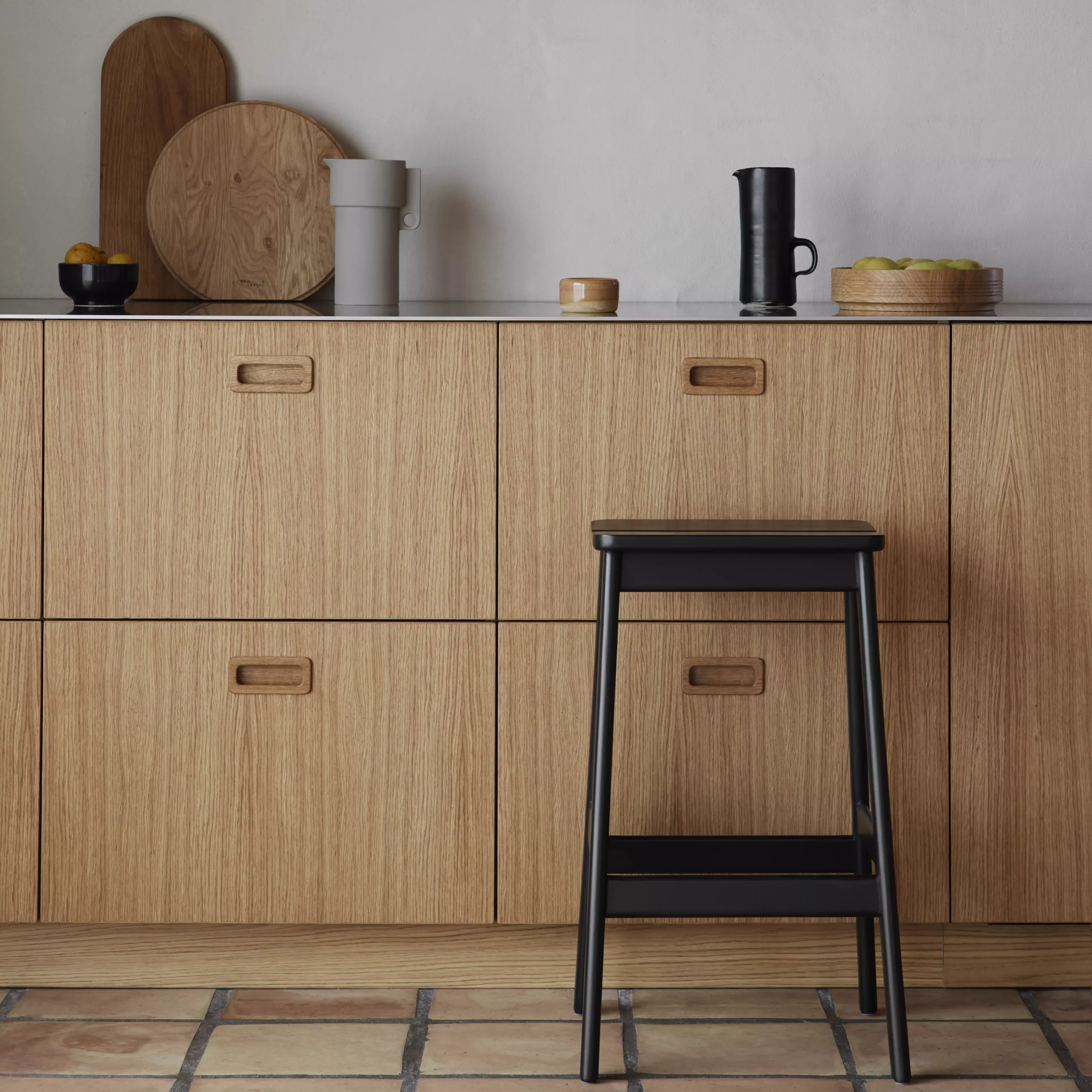 Black Bar Stool - Stylish and Durable Seating