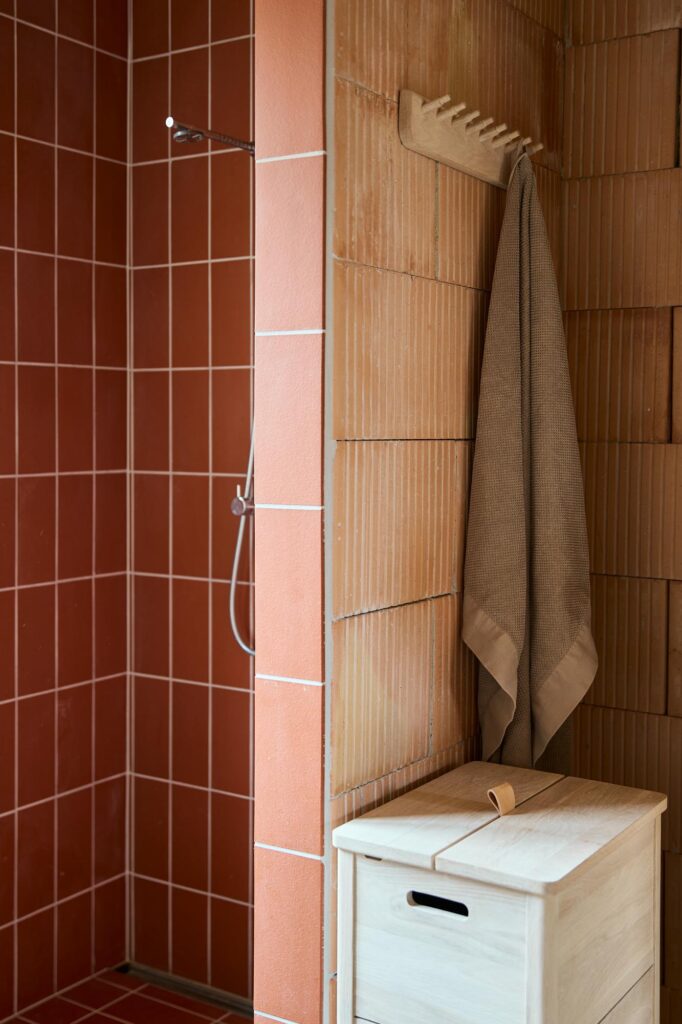 White Oak Wooden Laundry Box - Durable Danish Storage